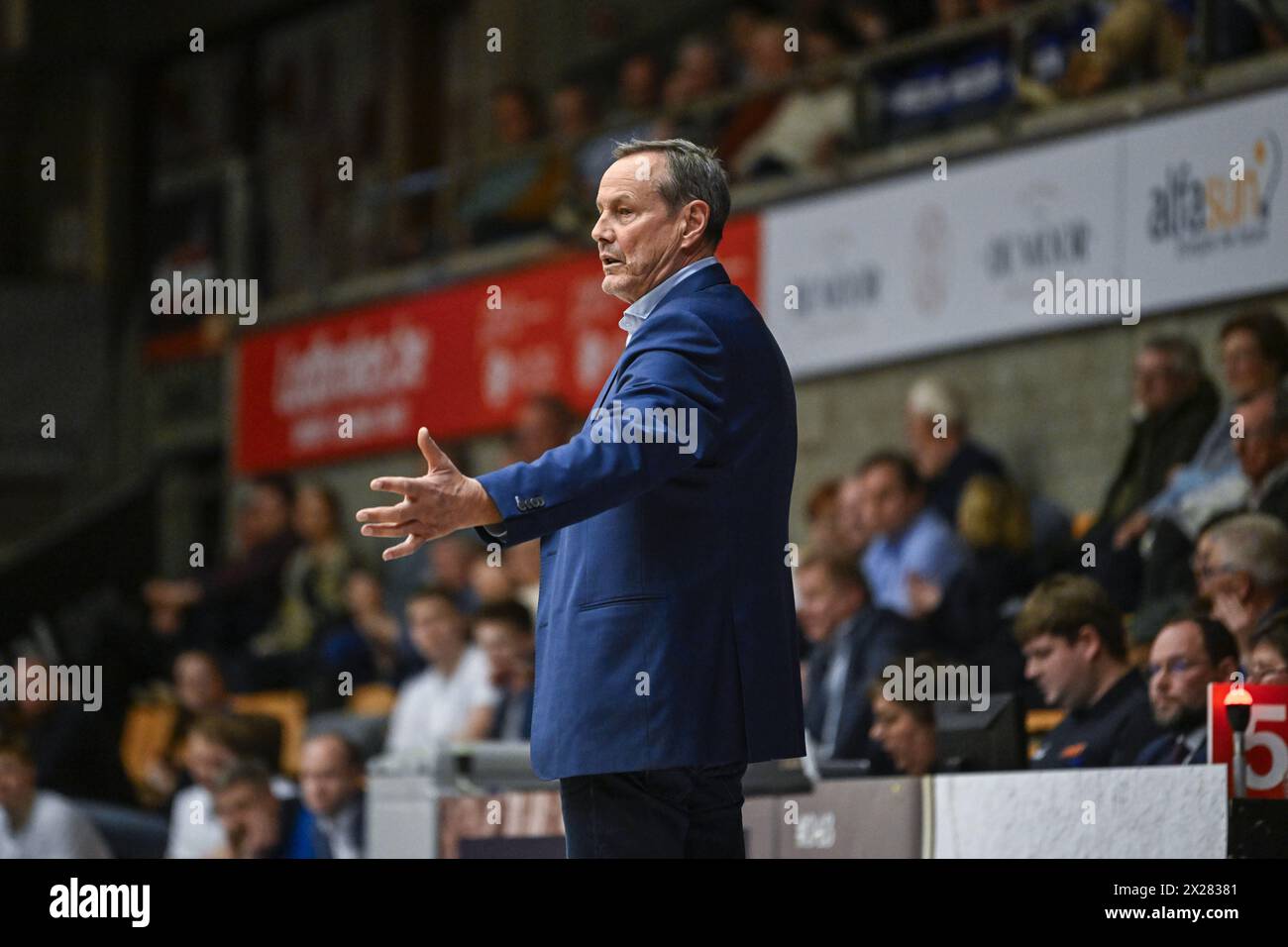 Aalst, Belgium. 20th Apr, 2024. Mechelen's head coach Tony Van den Bosch pictured during a ...