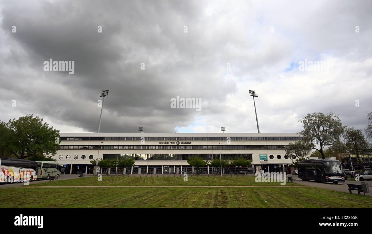 MAASTRICHT - Overview of Stadion De Geusselt during the Dutch Kitchen ...