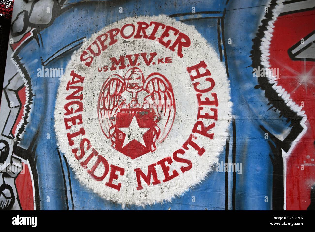 MAASTRICHT - graffiti angelside stadium De Geusselt during the Dutch ...