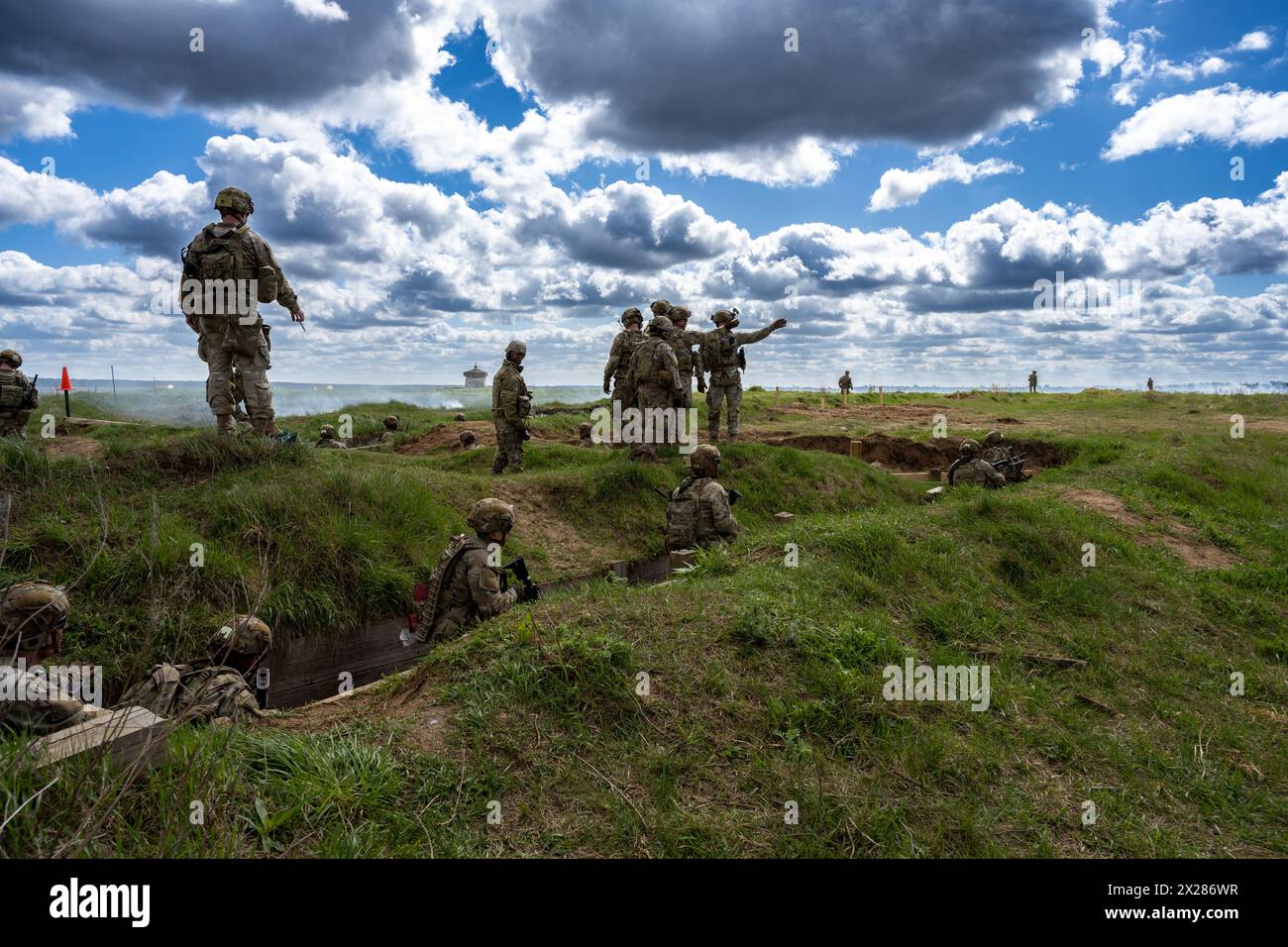 U.S. Soldiers assigned to Fox Troop, 2nd Squadron, 2nd Cavalry Regiment ...