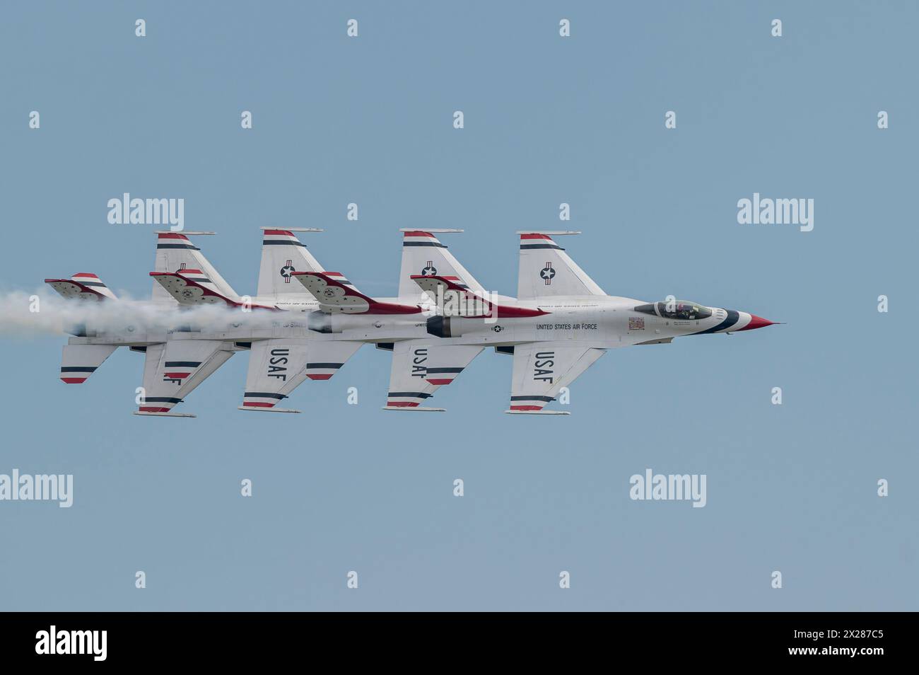 The United States Air Force Demonstration Squadron "Thunderbirds ...
