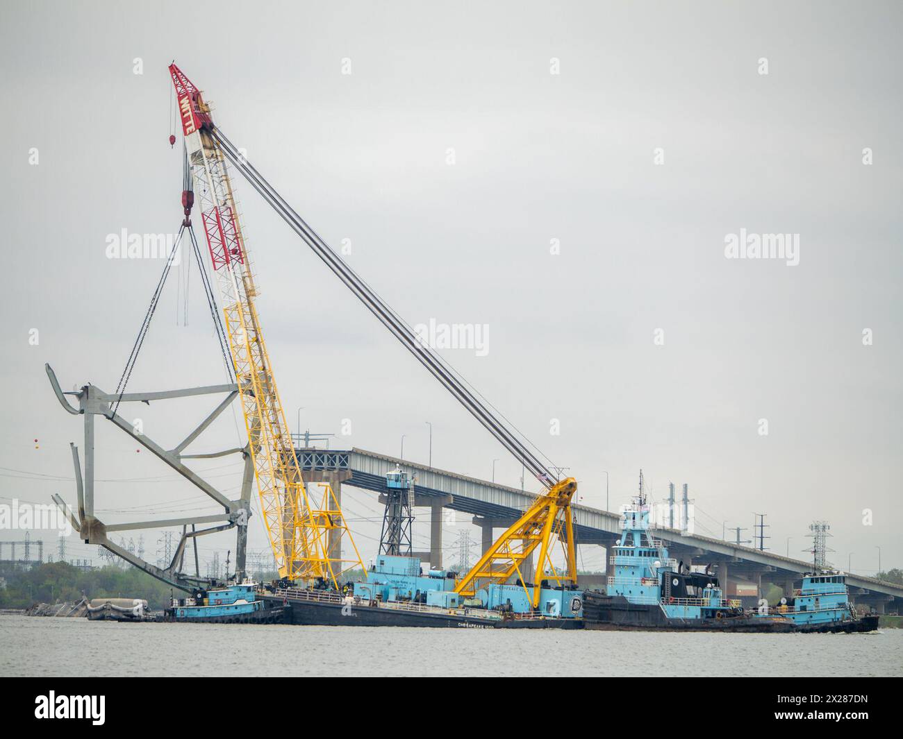 Salvage crews continue work clearing the Francis Scott Key Bridge ...