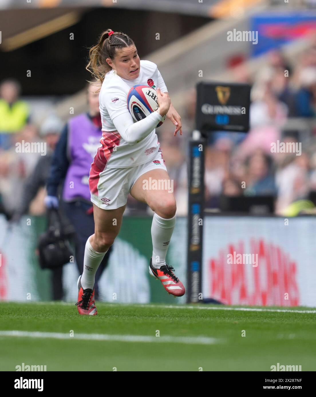 Jess breach england six nations hi-res stock photography and images - Alamy