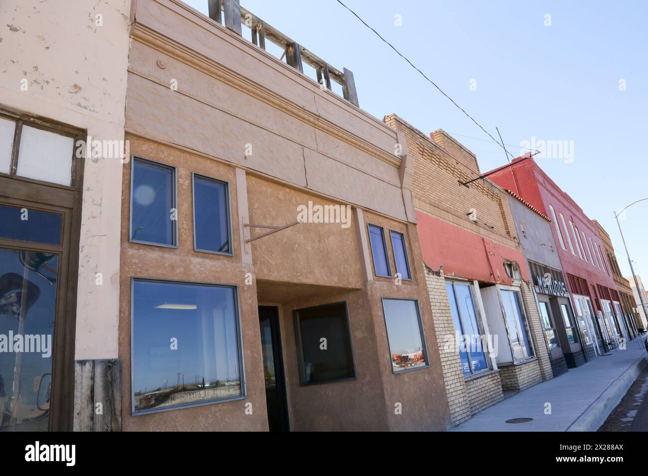 Shuttered buildings in Lordsburg, New Mexico Stock Photo - Alamy