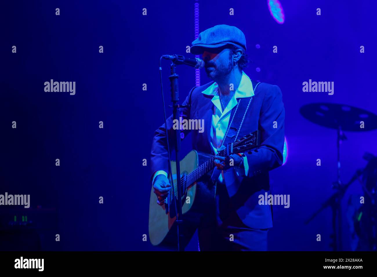 Modo avión hi-res stock photography and images - Alamy