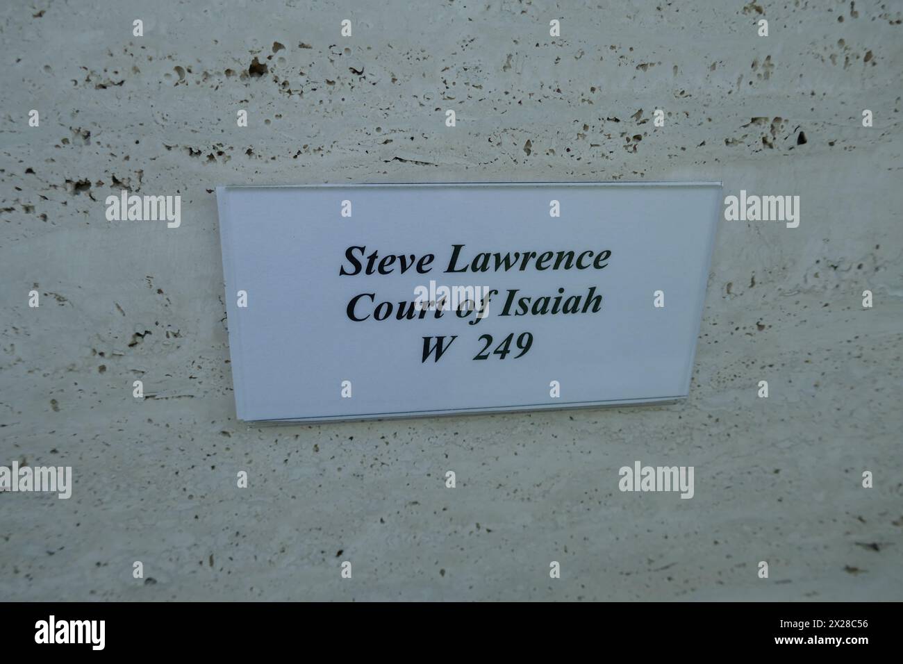 Culver City, California, USA 18th April 2024 Singer/entertainer Steve ...