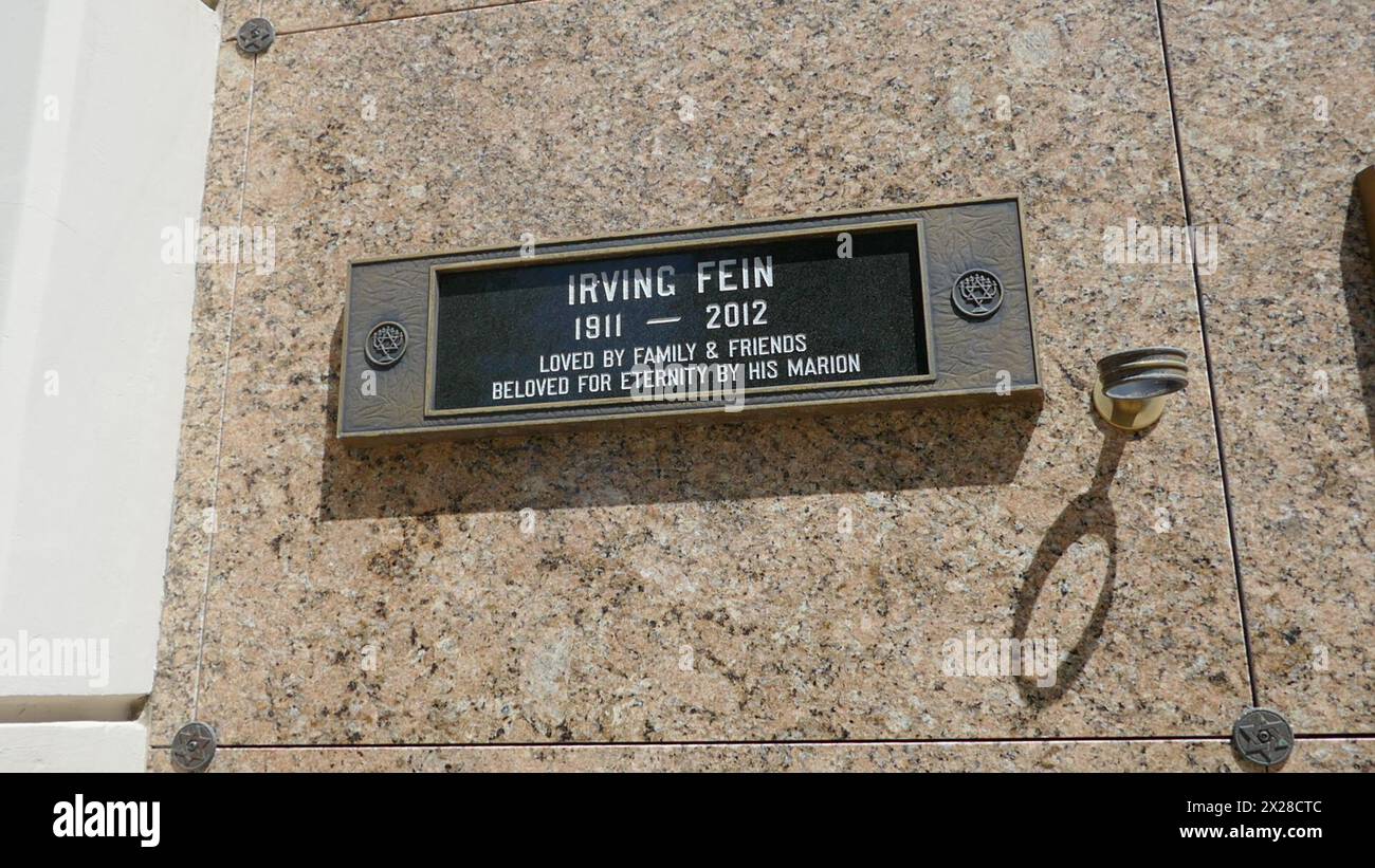 Culver City, California, USA 18th April 2024 Producer/Manager Irving ...