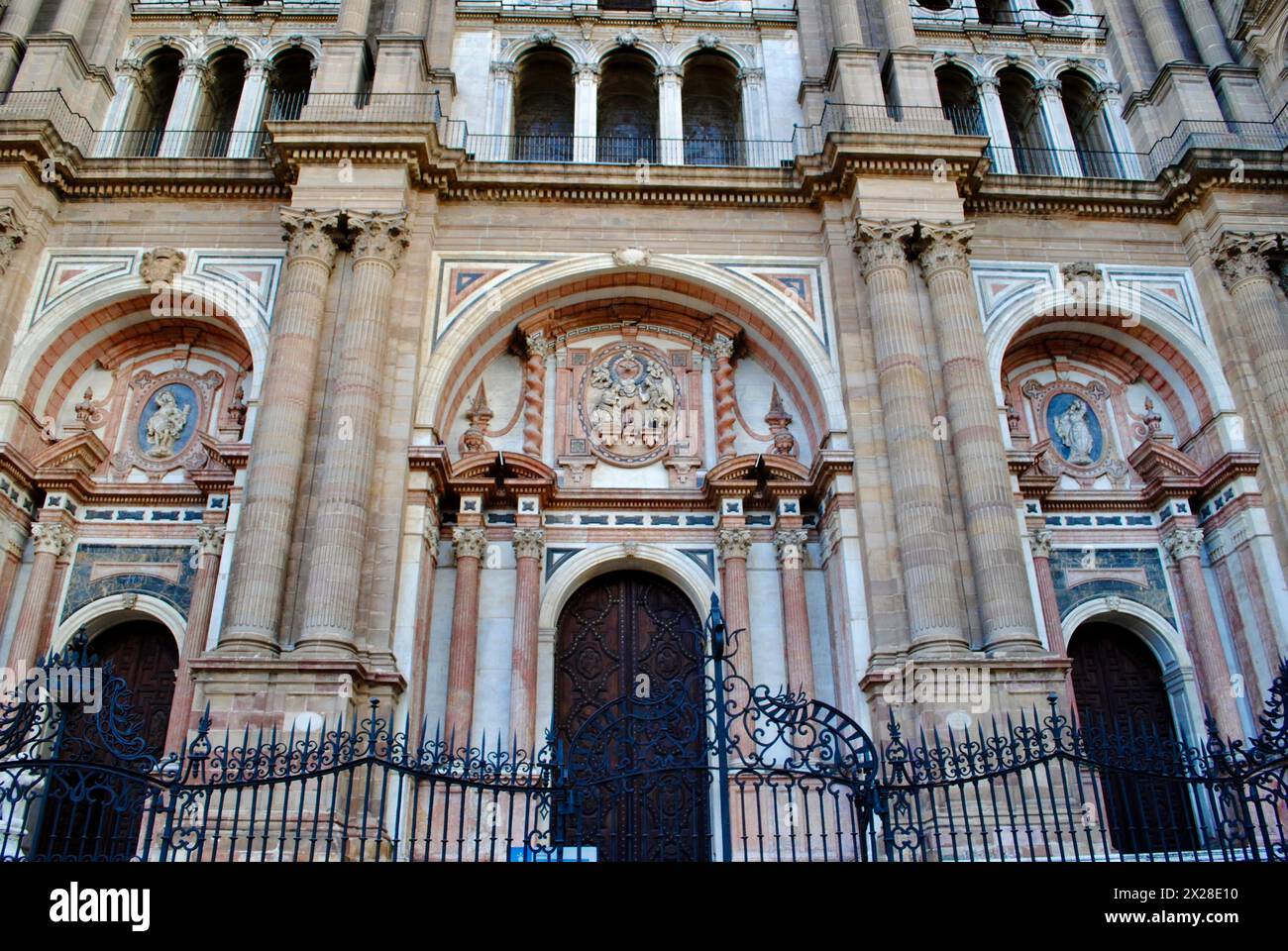 Roman catholic catedral de hi-res stock photography and images - Alamy