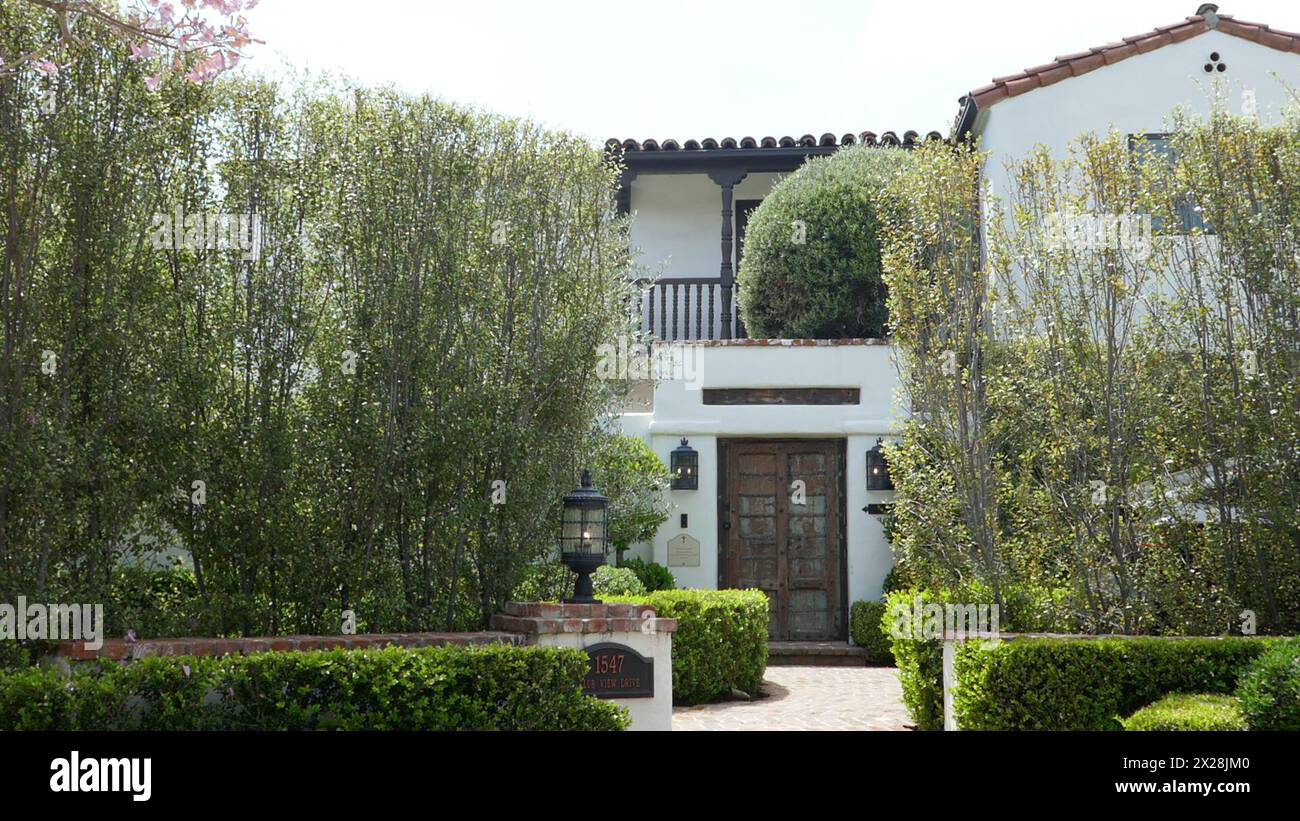 Los Angeles, California, USA 18th April 2024 Actress Jean Stapleton ...