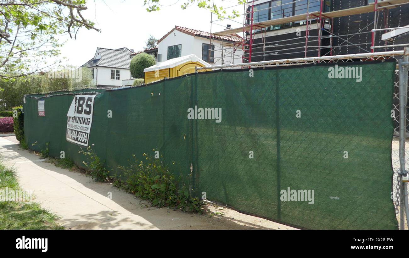 Los Angeles, California, USA 18th April 2024 Actor Richard Gallagher ...