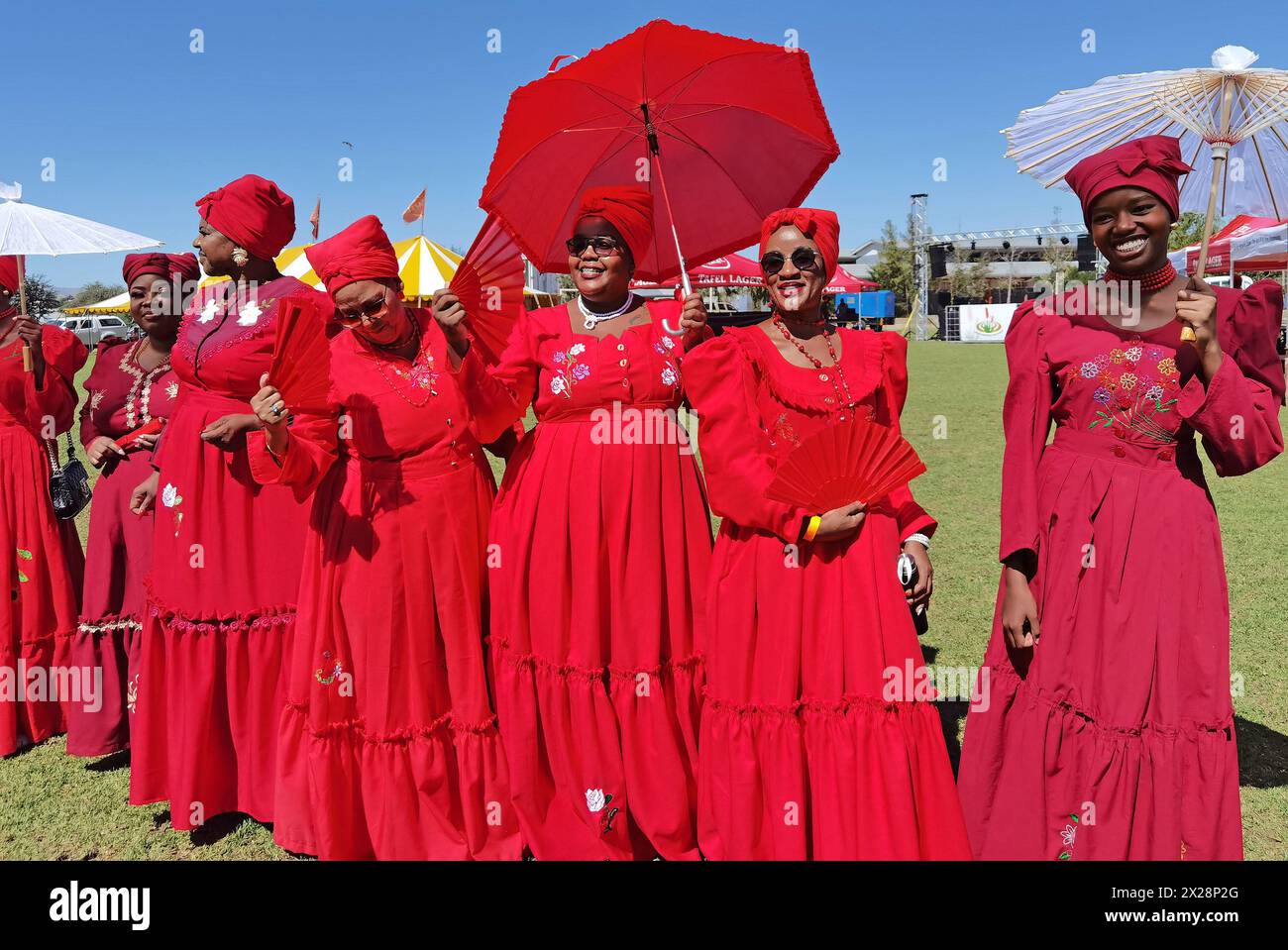 Damara people hi-res stock photography and images - Alamy