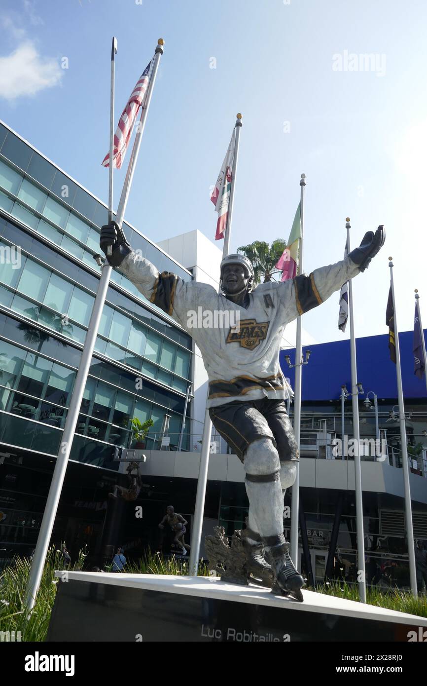 Los Angeles, California, USA 19th April 2024 Luc Robitaille Statue at ...
