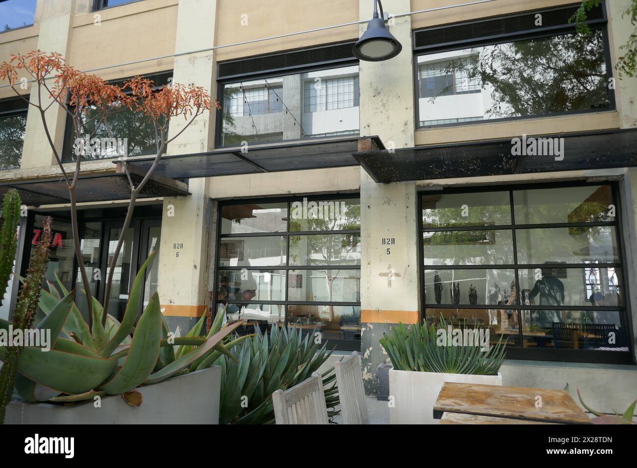 Los Angeles, California USA 19th April 2024 Pizzeria Bianco in The Row ...