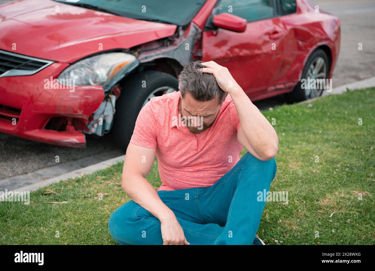 Assistance driver shocked road hi-res stock photography and images - Alamy