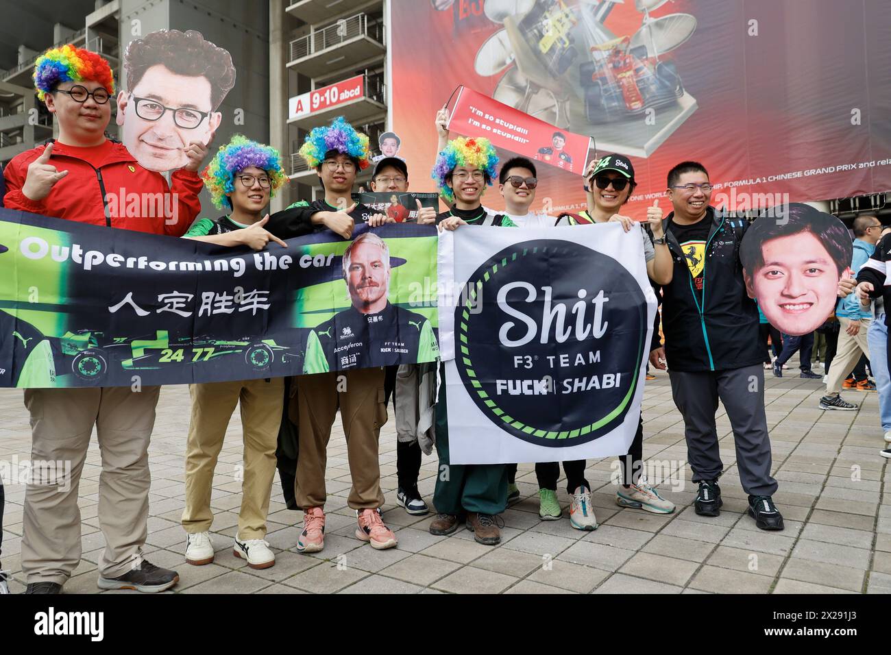 spectators, fans, fan club during the Formula 1 Lenovo Chinese Grand ...