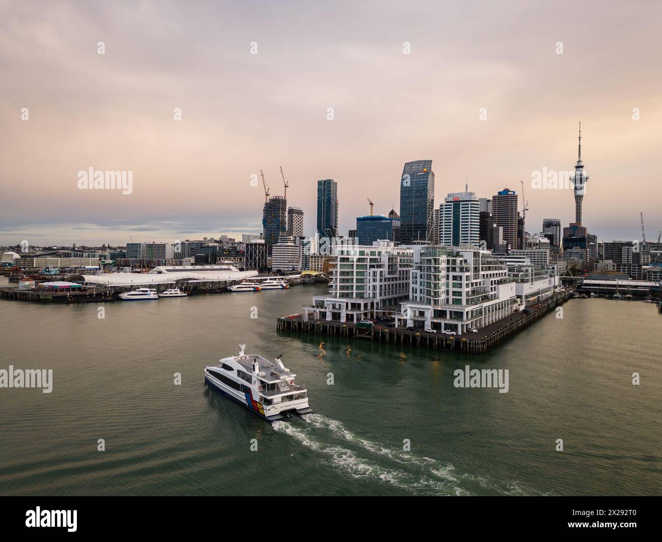 Auckland downtown terminal hi-res stock photography and images - Alamy