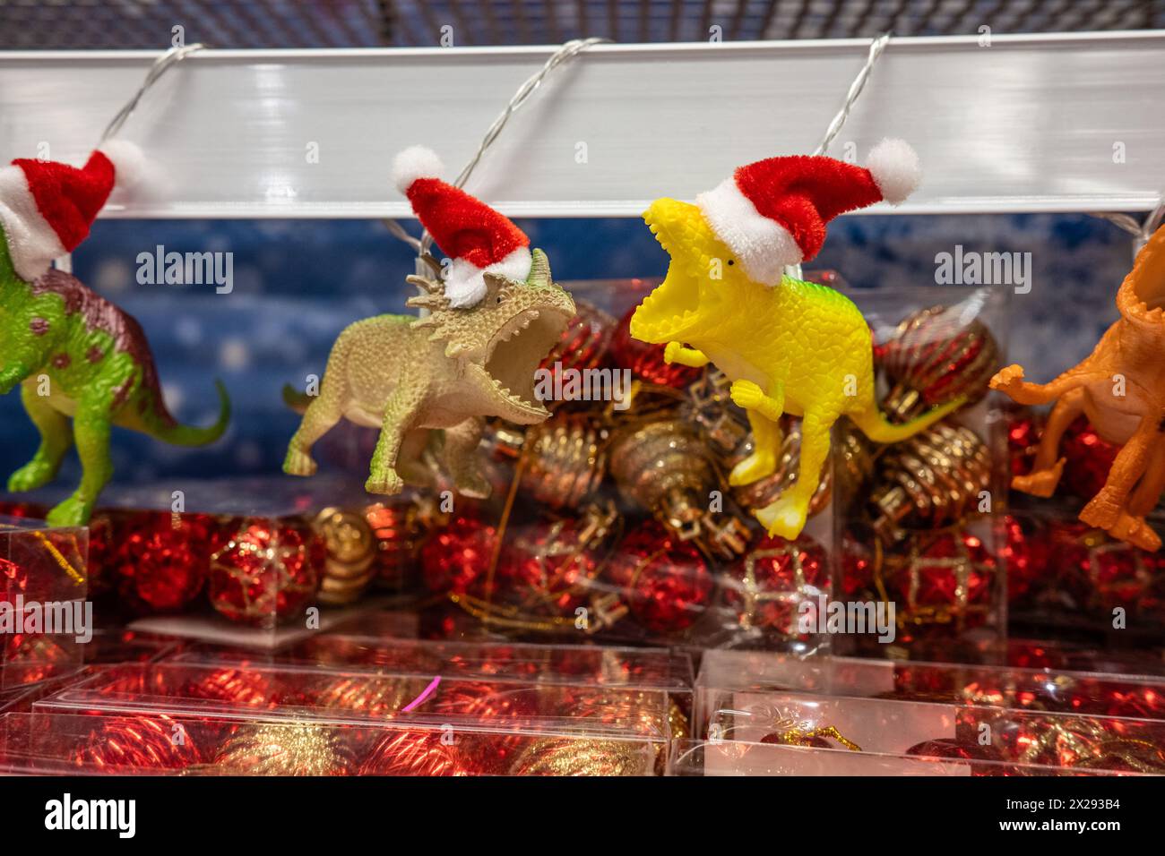 Shop dinosaurs hi-res stock photography and images - Alamy