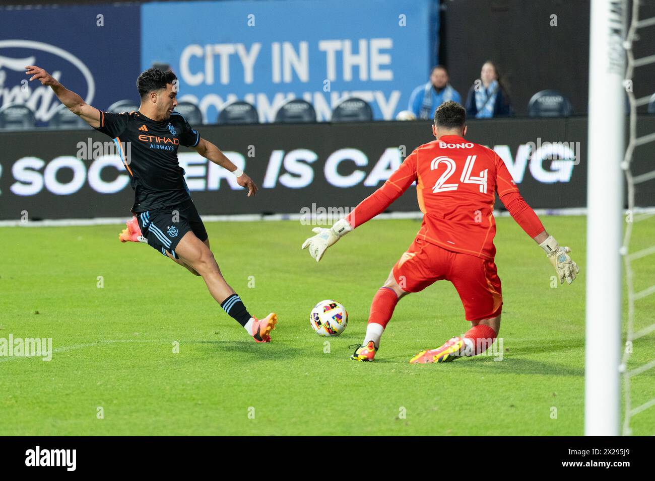 New York, USA. 20th Apr, 2024. Goalkeeper Alex Bono (24) of DC United ...