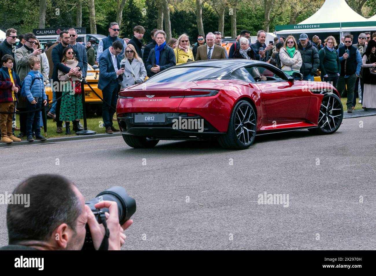 Aston martin in london hi-res stock photography and images - Alamy