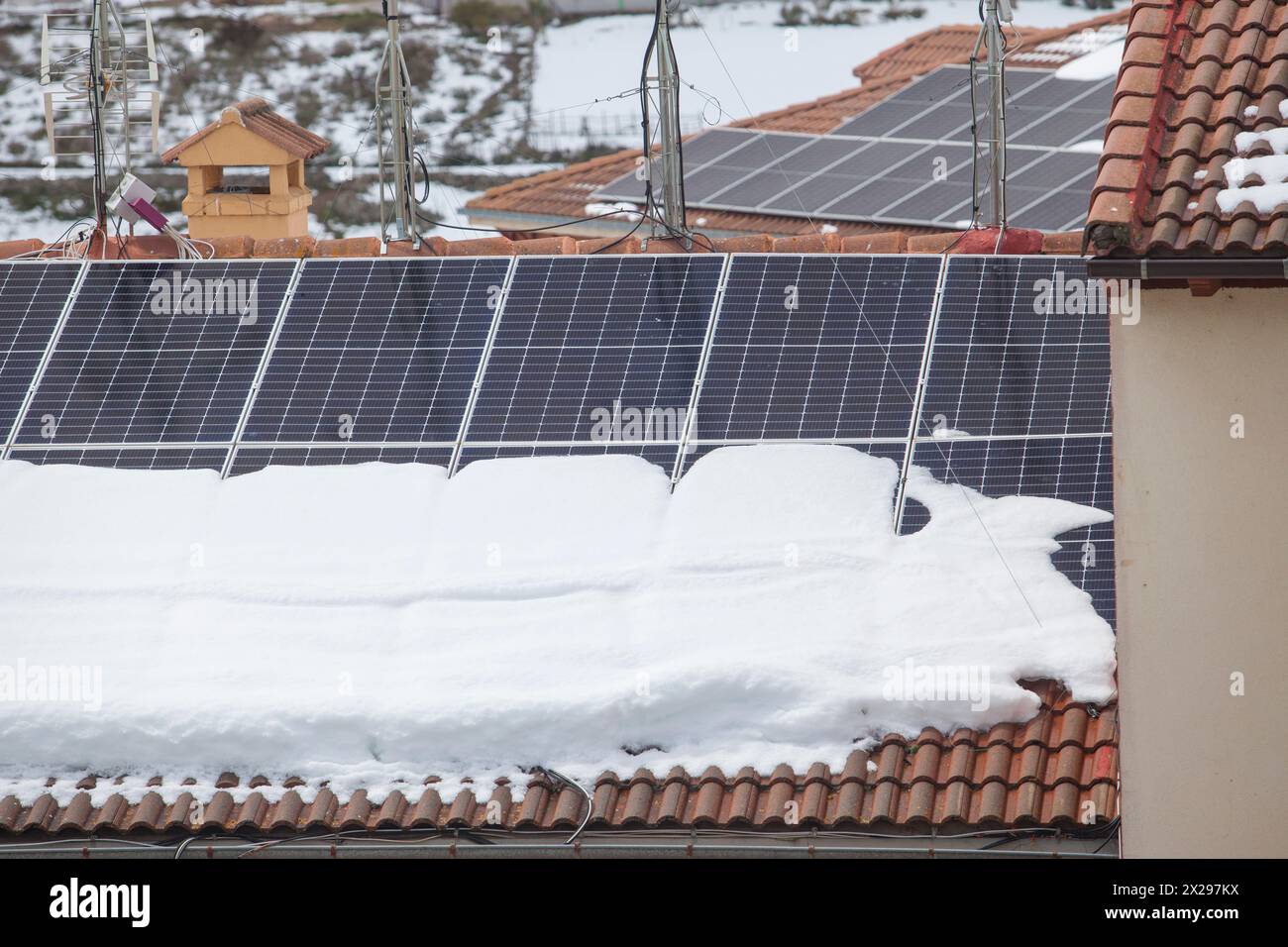 Roof solar panels covered with snow. Solar panels after snowstorm Stock ...