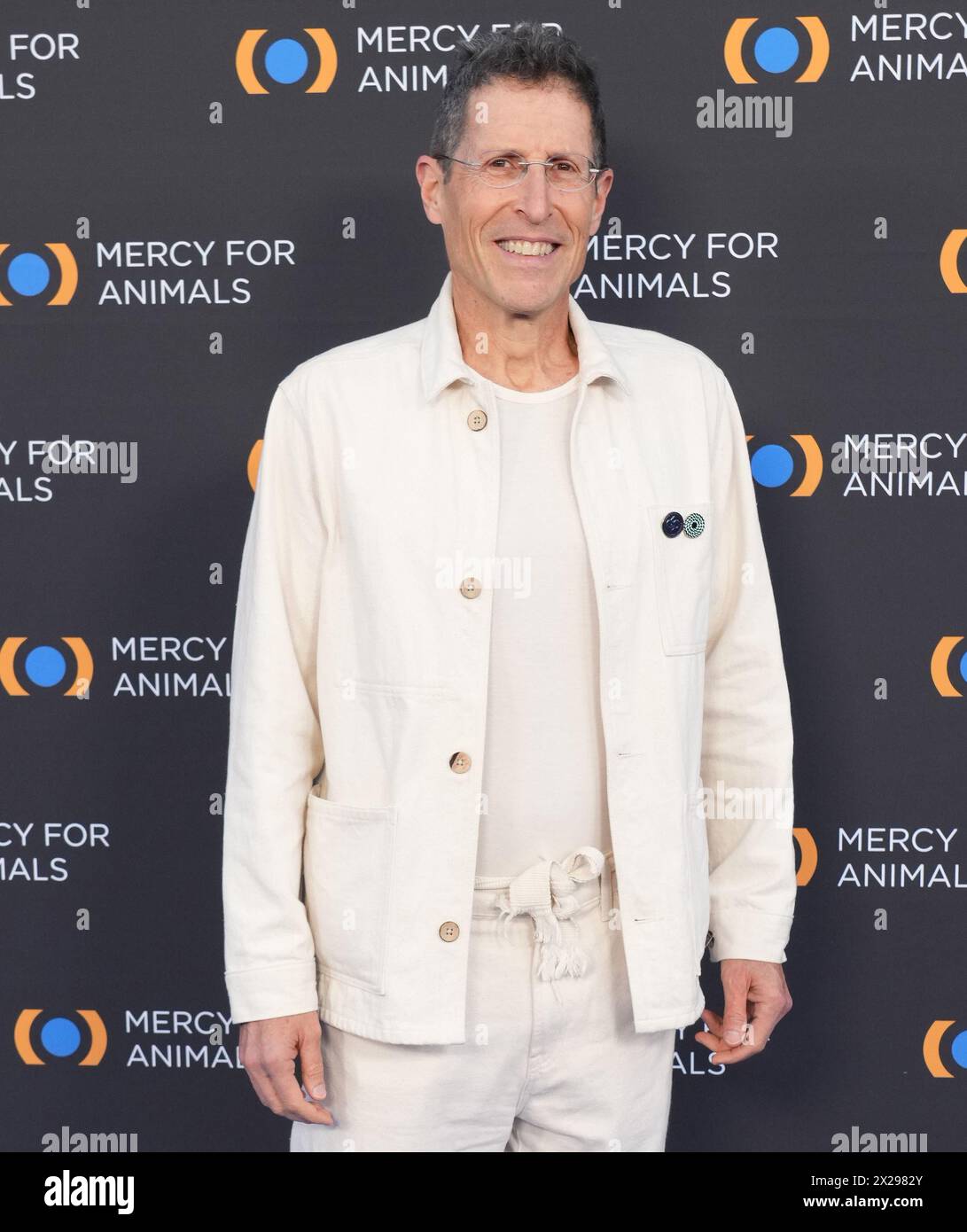 Doug Evans arrives at the The Mercy for Animals 25th Annual Gala ...