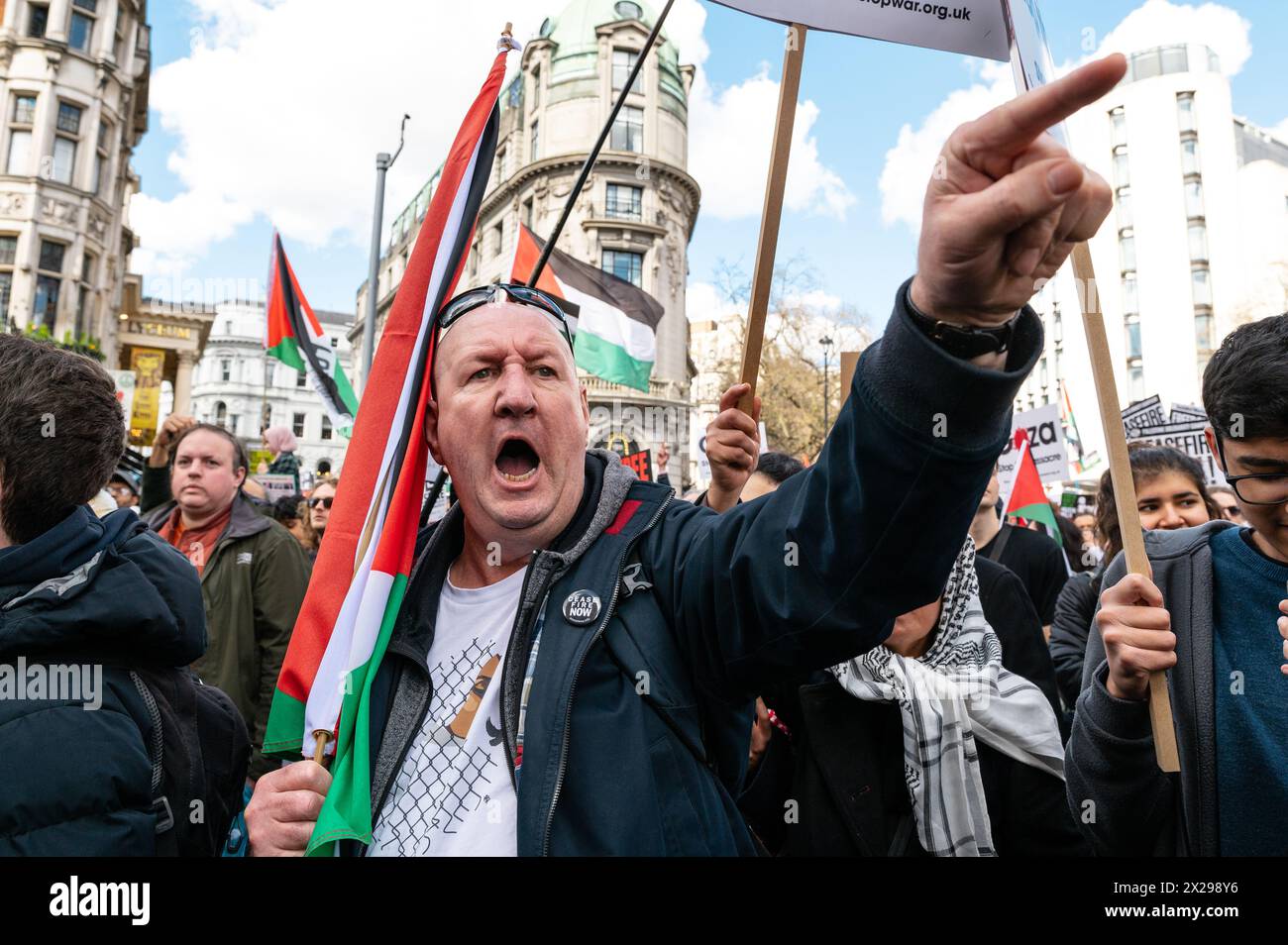 London, UK. 30 March 2024. Thousands march for the ‘National March For ...