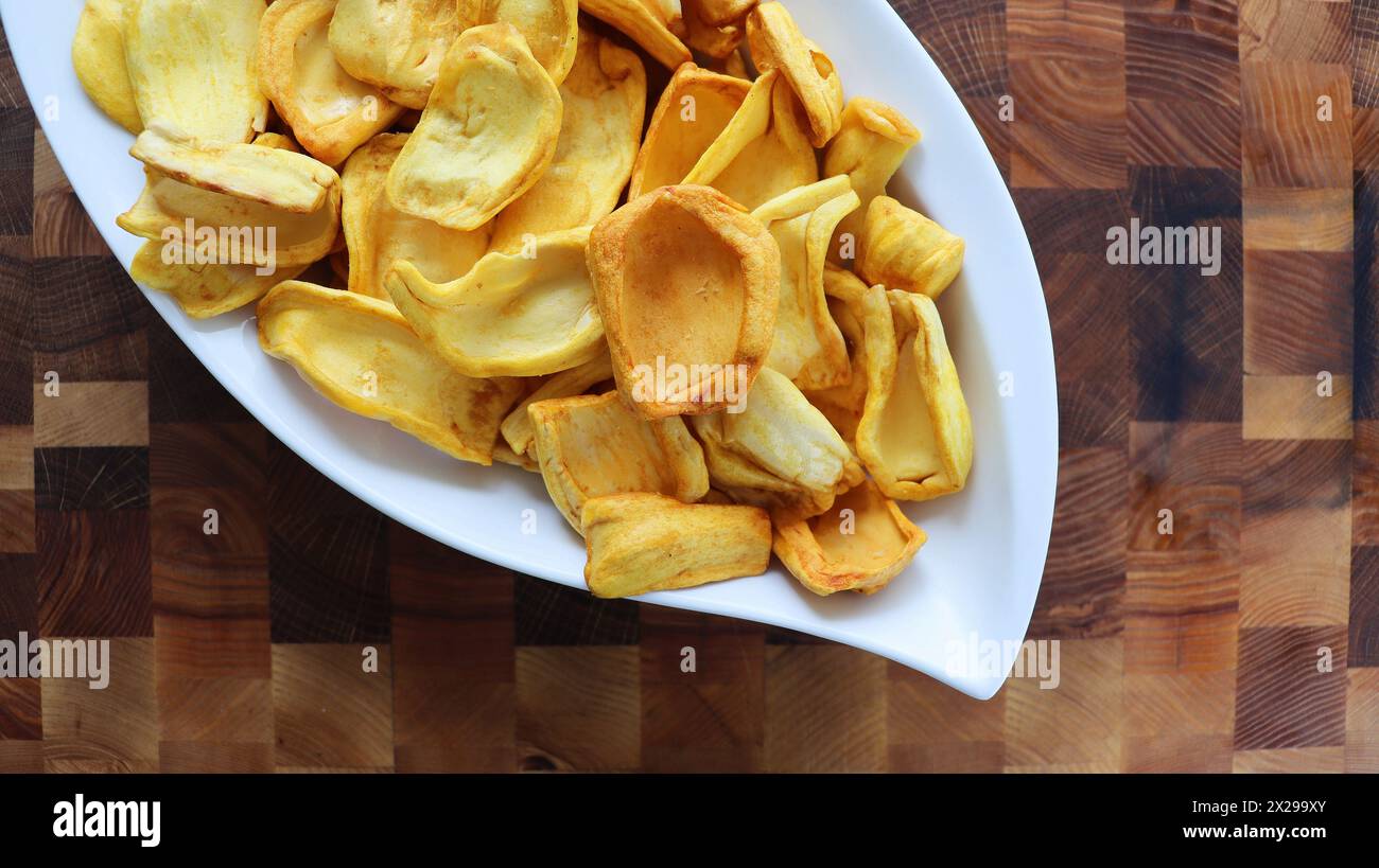 Organic dried jackfruit chips . Fruits chips for vegan with antioxidant ...
