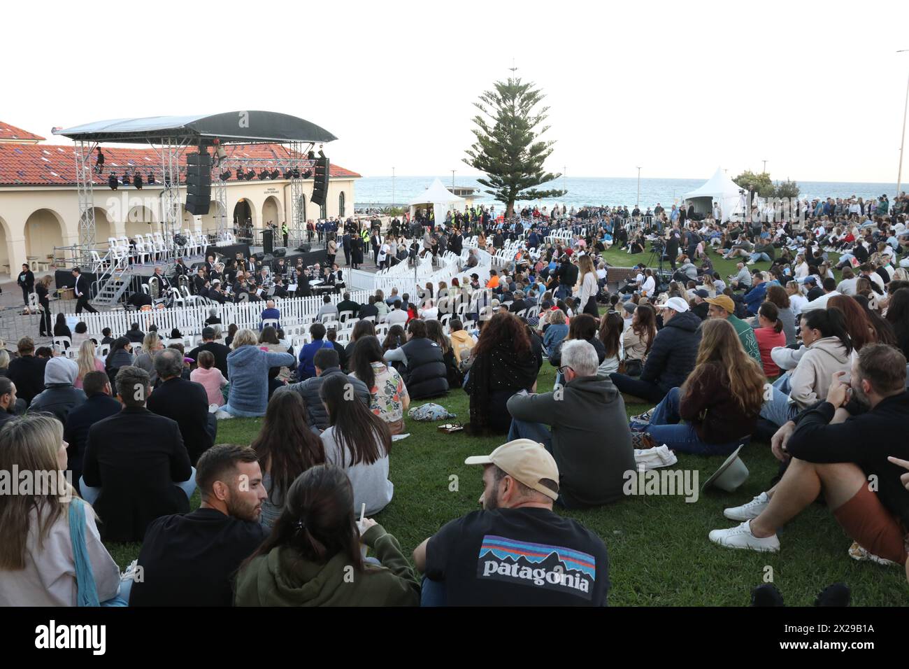 Sydney, Australia. 21st April 2024. Hundreds gather at Bondi Beach for ...