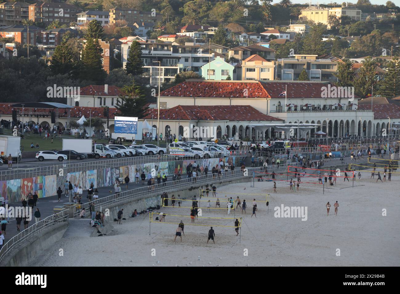 Sydney, Australia. 21st April 2024. Hundreds gather at Bondi Beach for ...