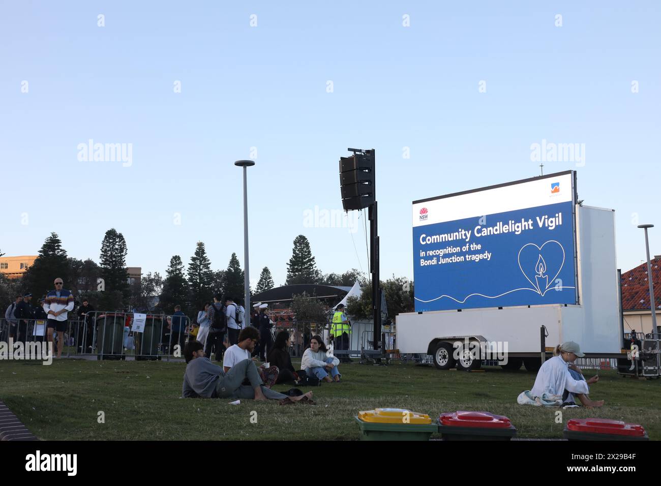 Sydney, Australia. 21st April 2024. Hundreds gather at Bondi Beach for ...