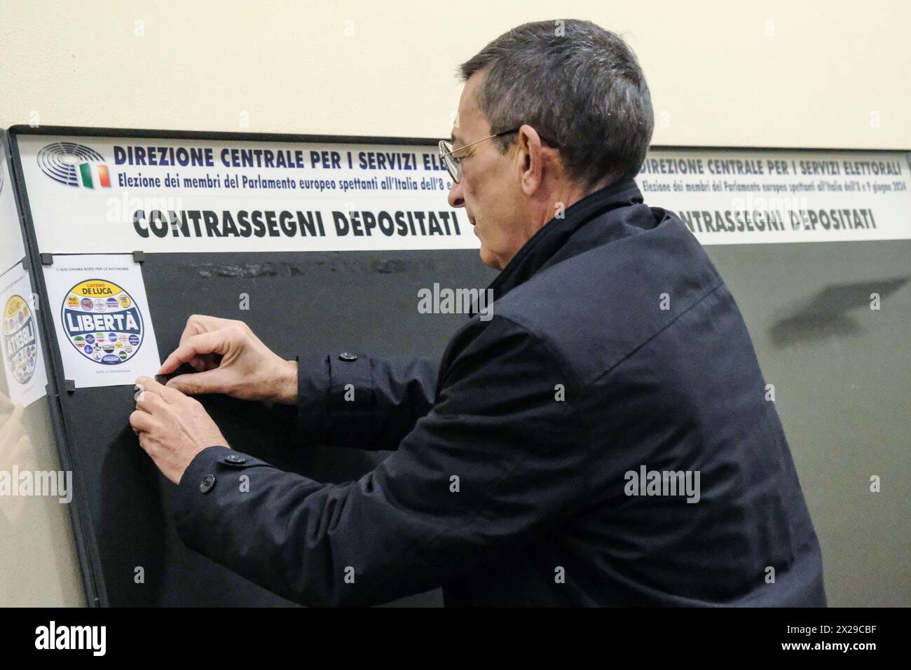 Simbolo di simboli hi-res stock photography and images - Alamy