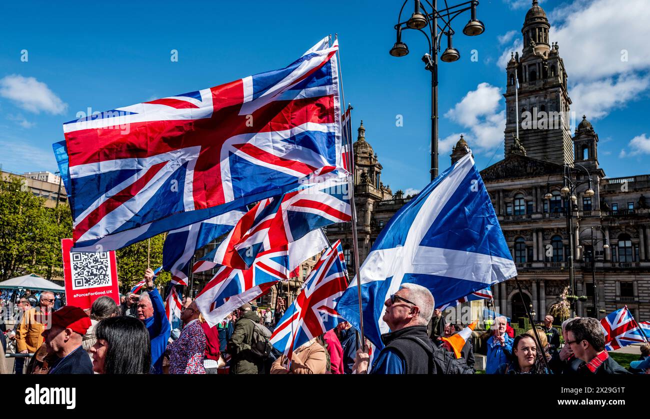 Anti-independence demonstration in George Square, Glasgow - 20th April ...