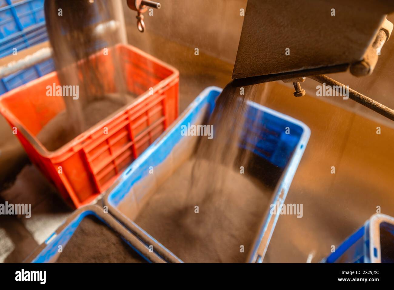 Ceylon sri lanka tea container hi-res stock photography and images - Alamy