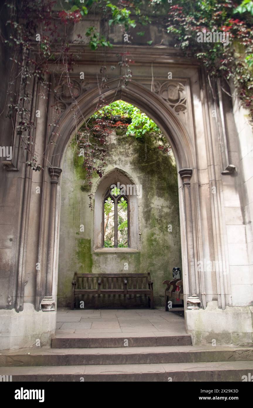 Church garden, damaged walls, plants and garden, St Dunstan in the East ...