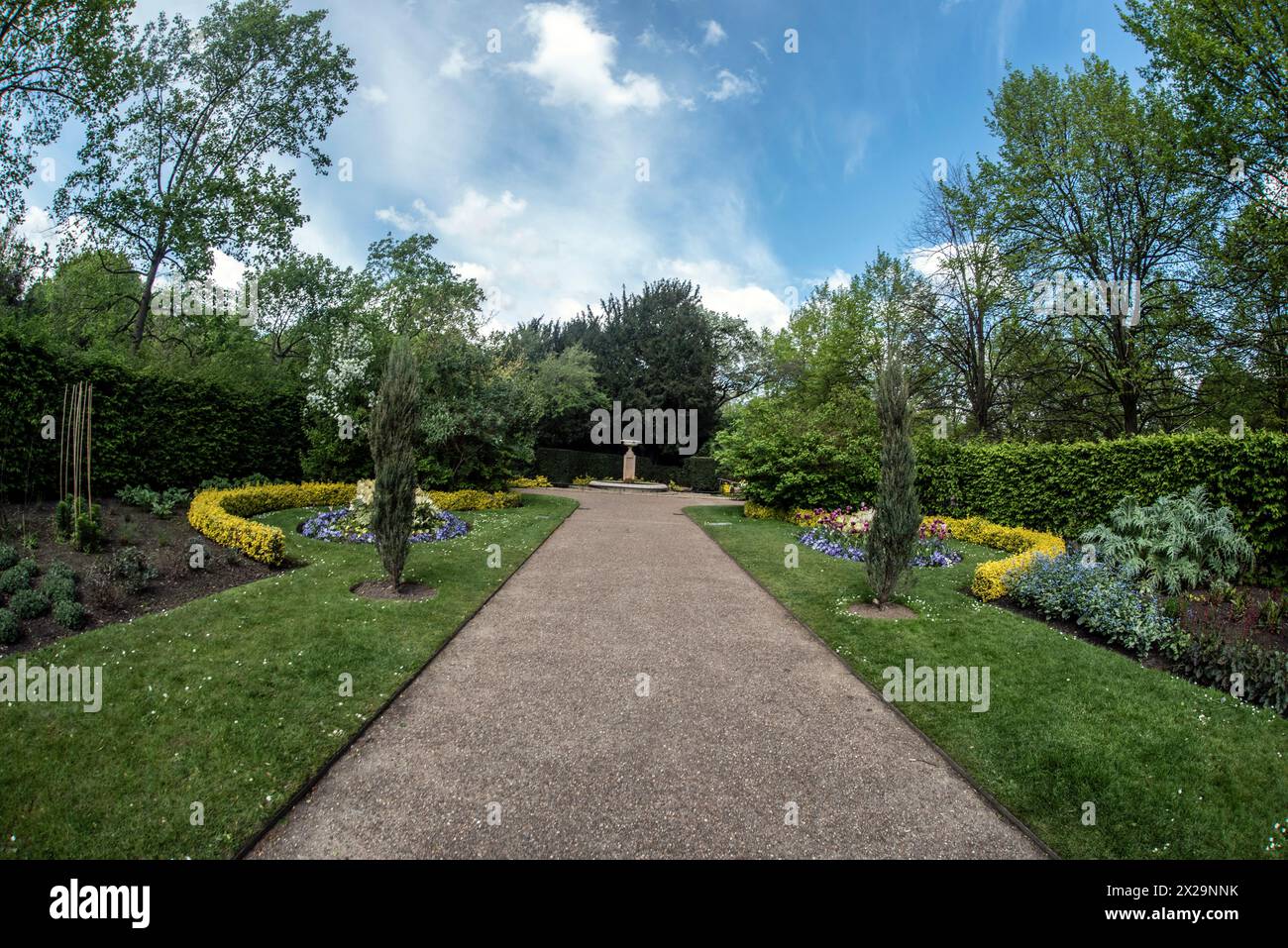 The parks of london hi-res stock photography and images - Alamy