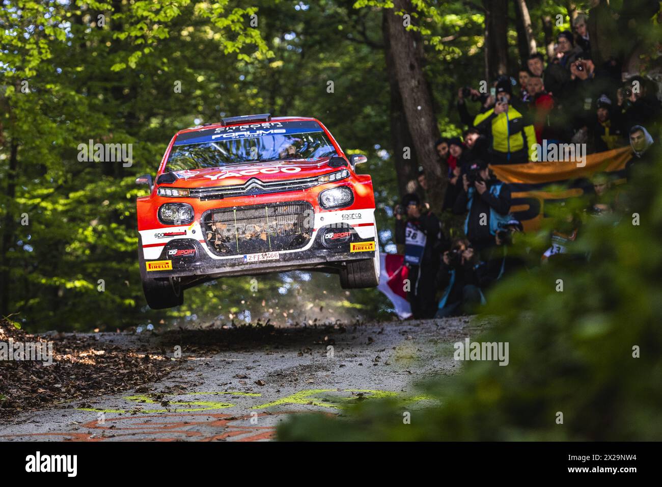 20 ROSSEL Yohan, DUNAND Arnaud, Citroen C3 Rally2, action during the ...