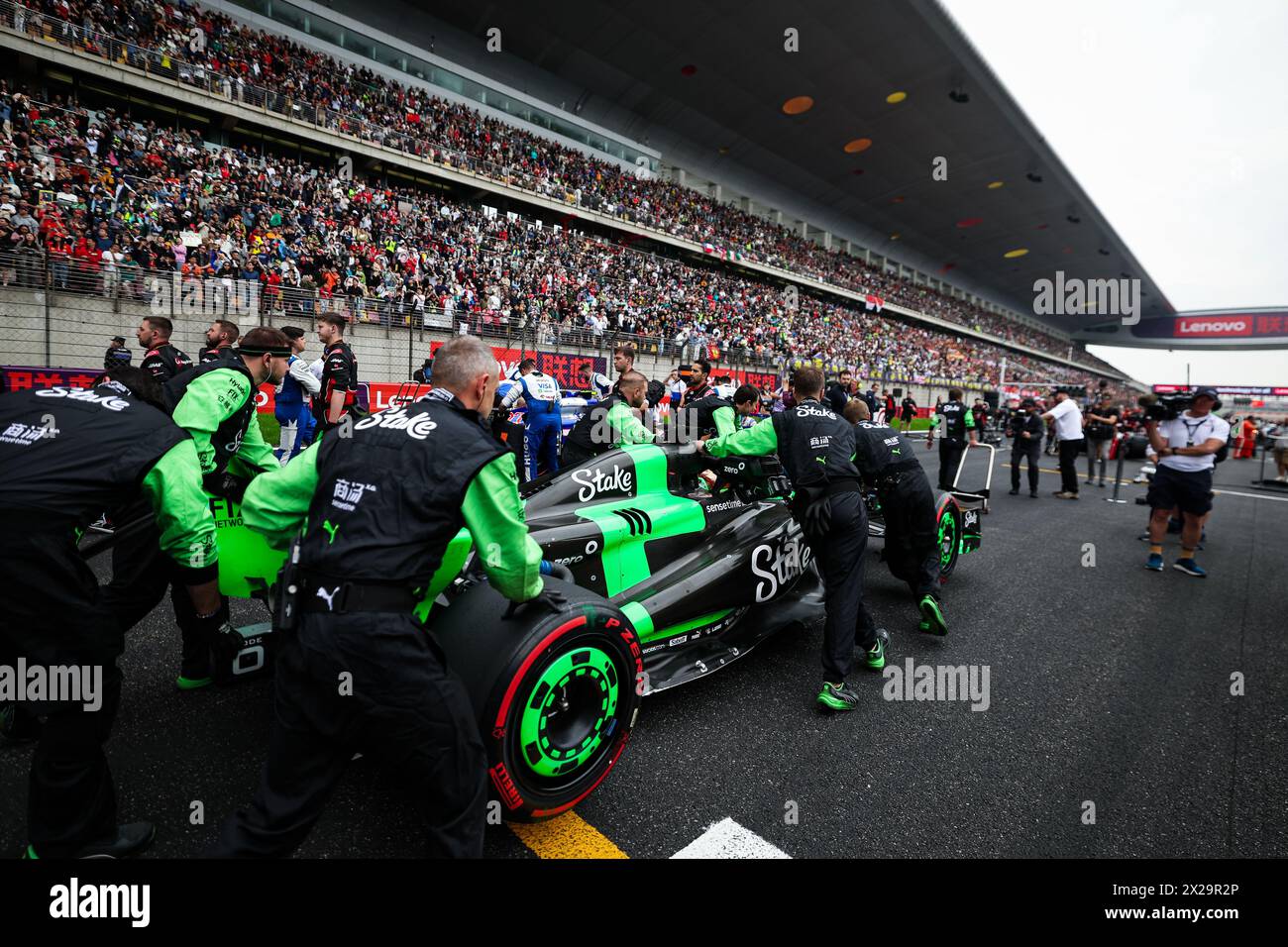 BOTTAS Valtteri (fin), Stake F1 Team Kick Sauber C44, during the Formula 1 Lenovo Chinese Grand ...