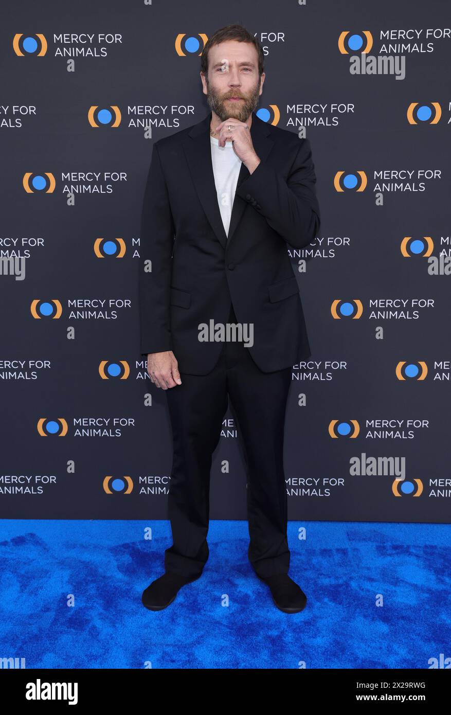 LOS ANGELES, CA - APRIL 20: Mark Webber at The Mercy for Animals 25th ...