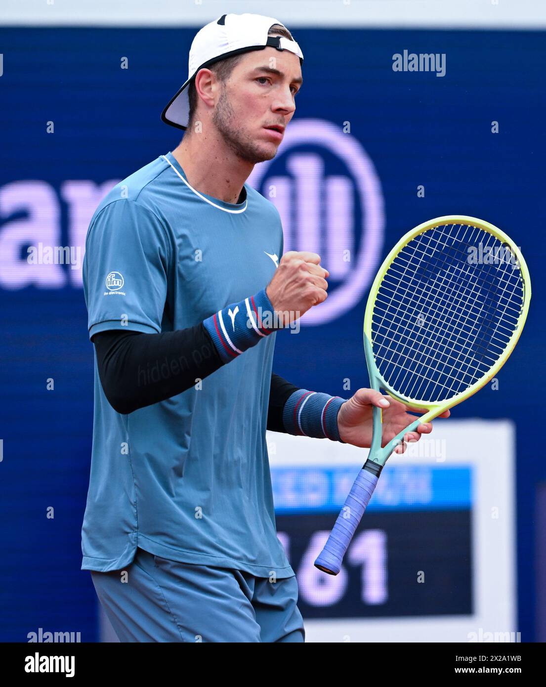 Munich, Germany. 21st Apr, 2024. Tennis: ATP Tour - Munich, Singles, Men, Final. Fritz (USA ...