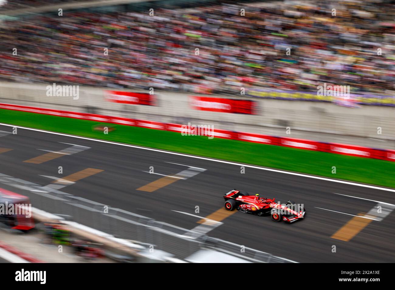 55 SAINZ Carlos (spa), Scuderia Ferrari SF-24, action during the Formula 1 Lenovo Chinese Grand ...