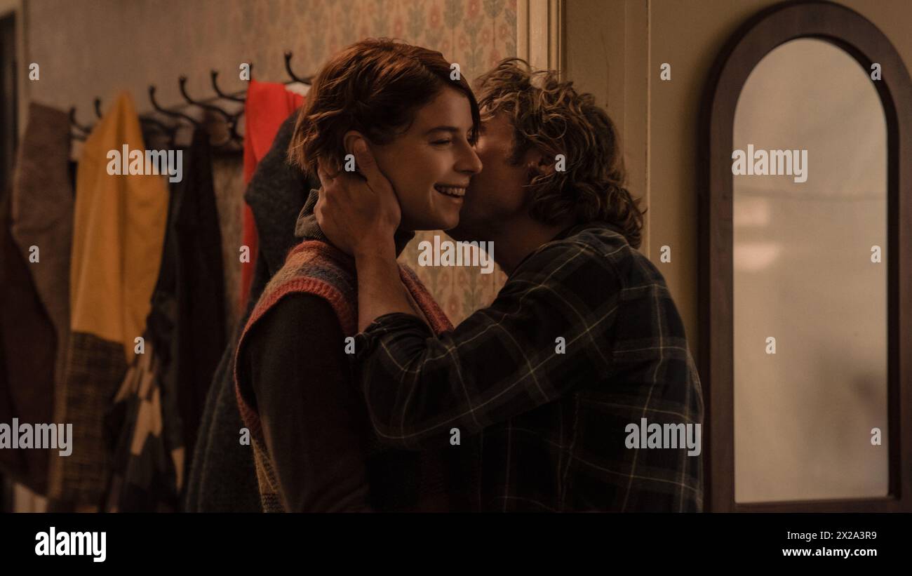 JESSIE BUCKLEY and JEREMY ALLEN WHITE in FINGERNAILS (2023), directed ...