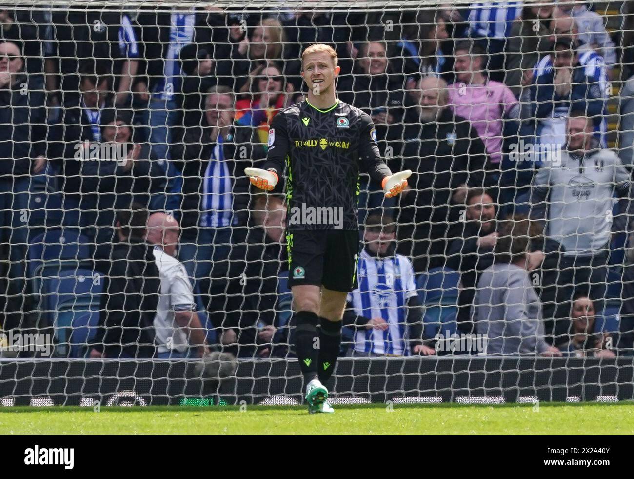 Blackburn Rovers goalkeeper Aynsley Pears (right) reacts after scoring ...