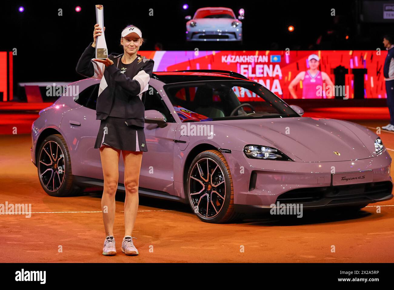 Stuttgart, Baden-Wuerttemberg, Germany. 21st Apr, 2024. Elena Rybakina ...