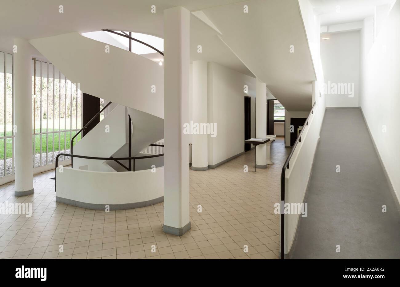 Poissy bei Paris, Villa Savoye, 1929-1931 von Le Corbusier und Pierre ...