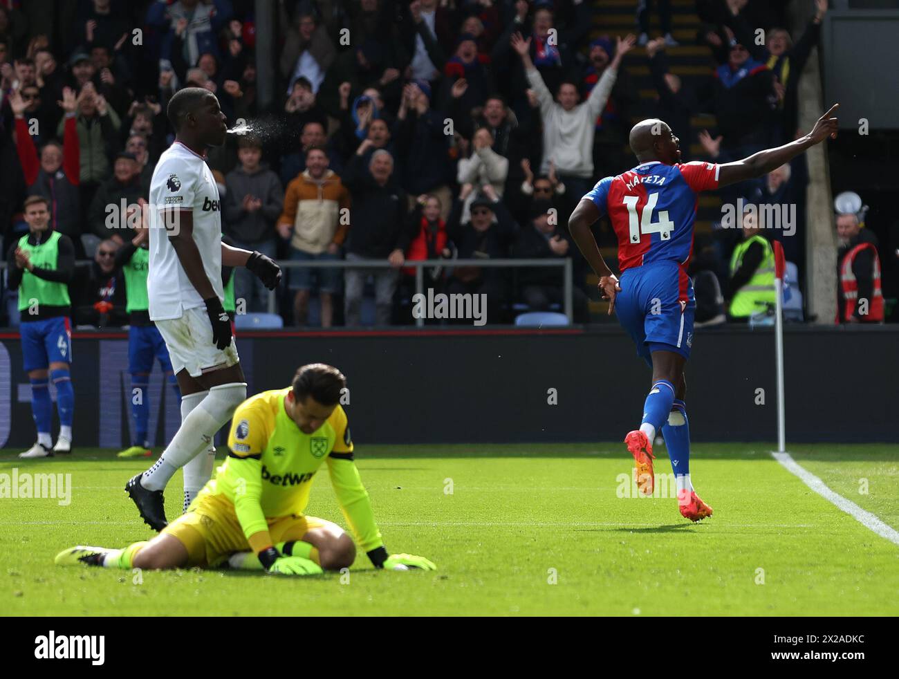 Crystal Palace's Jean-Philippe Mateta celebrates scoring their fourth ...