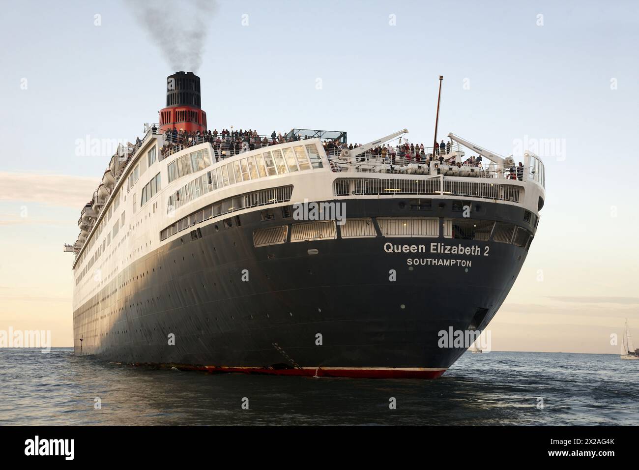 Cruise liner Queen Elizabeth 2. Port of Bilbao, Biscay, Basque Country ...