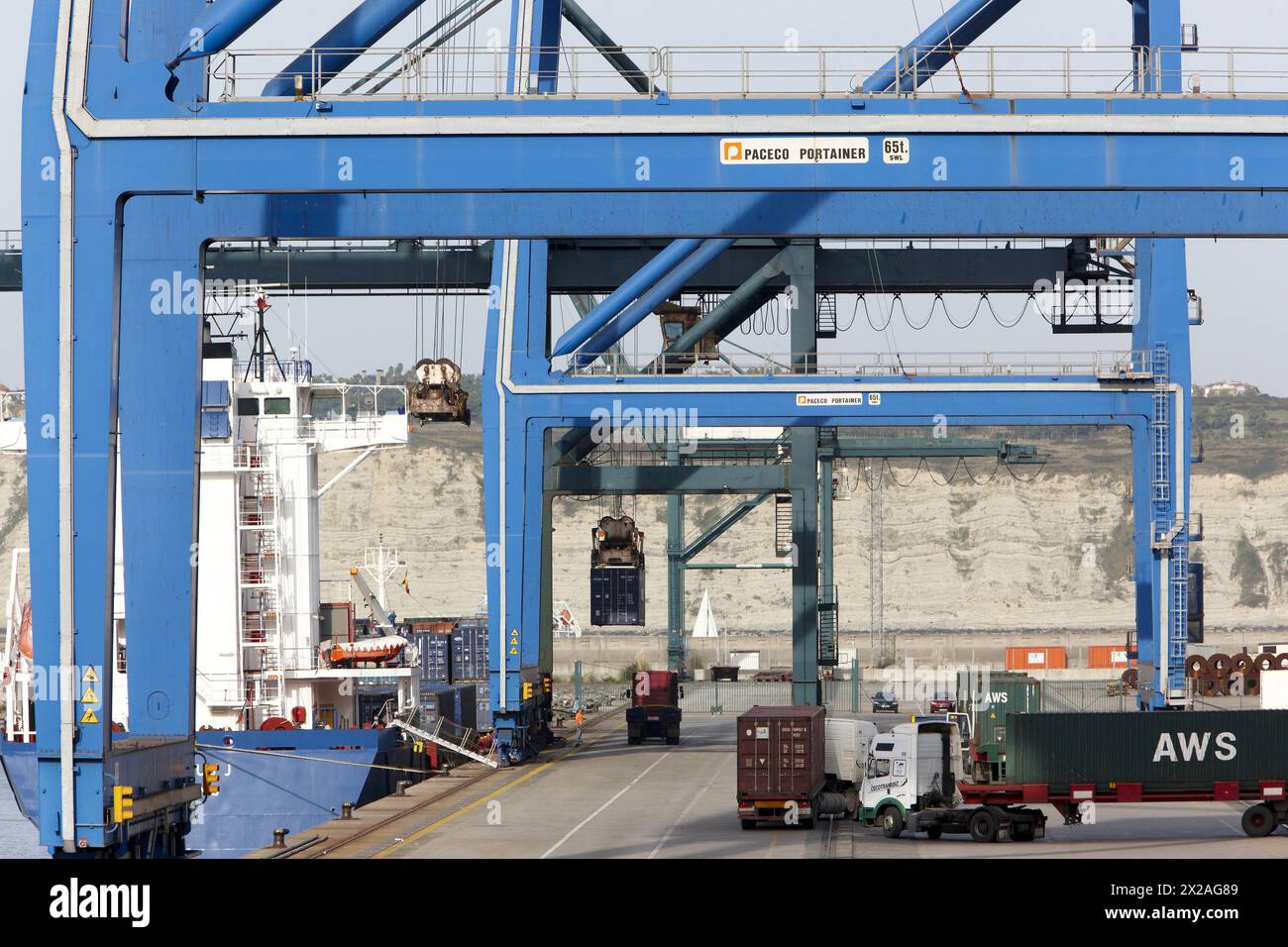 Cargo loading containers. Port of Bilbao, Biscay, Basque Country, Spain ...