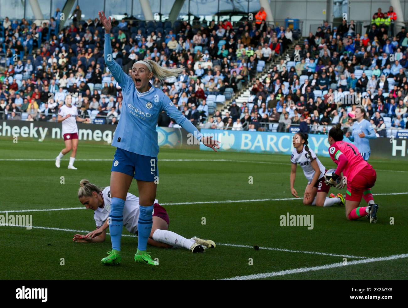Manchester City's Chloe Kelly appeals for handball during the Barclays ...