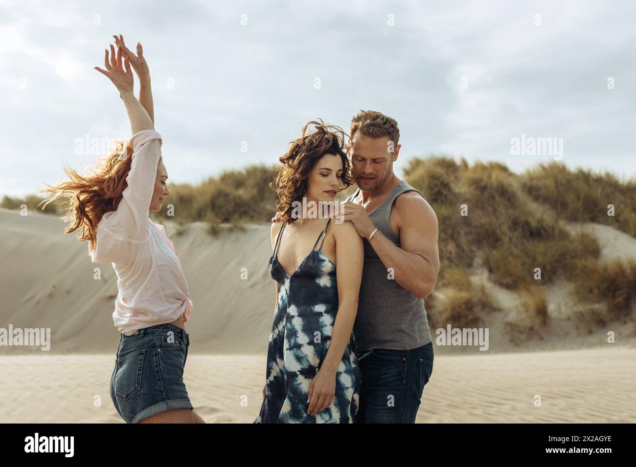 ELEANOR TOMLINSON, SAM HEUGHAN and JESSICA DE GOUW in THE COUPLE NEXT ...