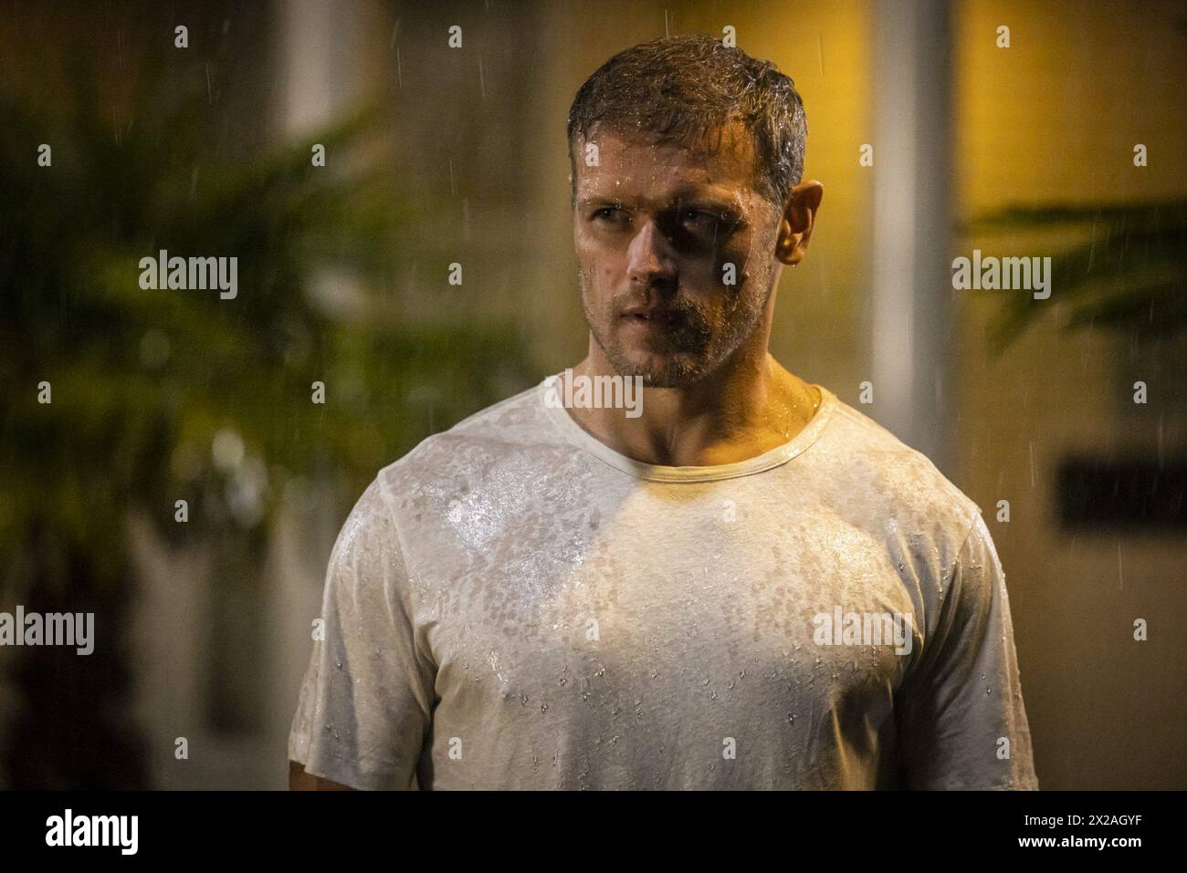 SAM HEUGHAN in THE COUPLE NEXT DOOR (2023) -Original title: LA PAREJA ...